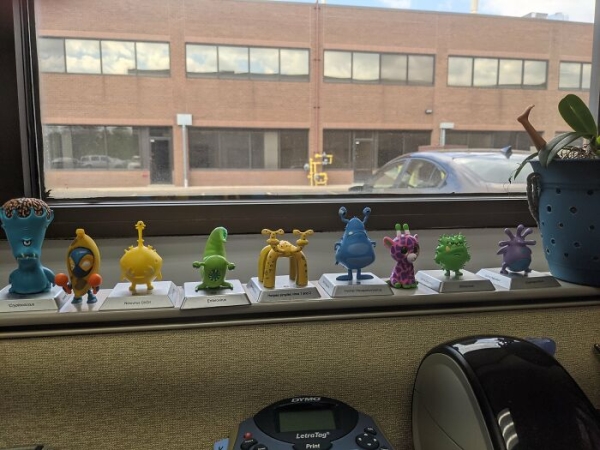 People share their INSANELY cool collections (30 Photos)