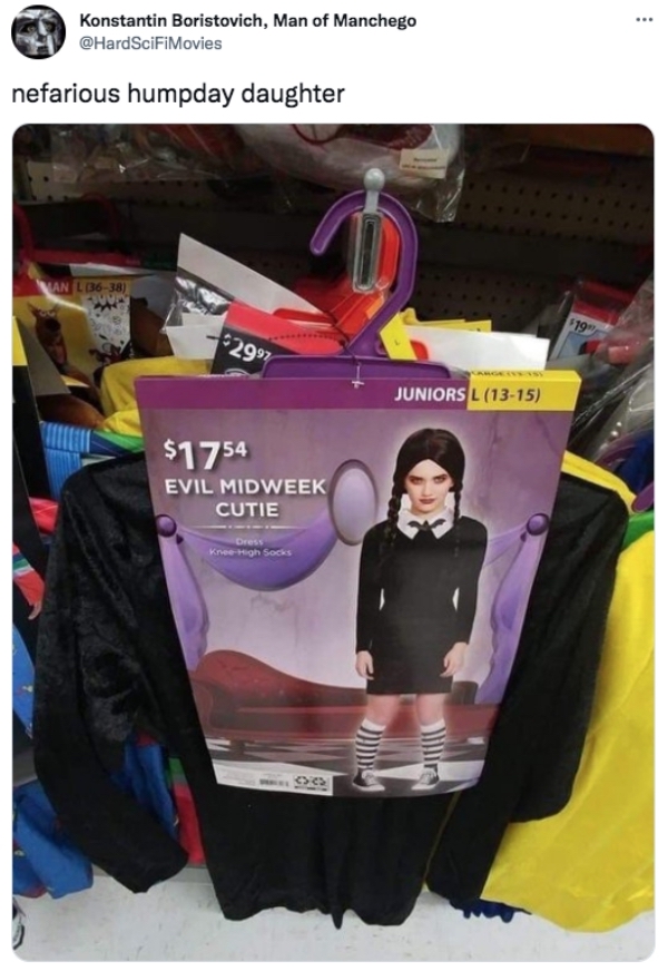 The funniest bloody Halloween memes (30 Photos)