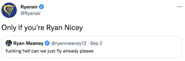 The best social media ROASTS from this savage airline