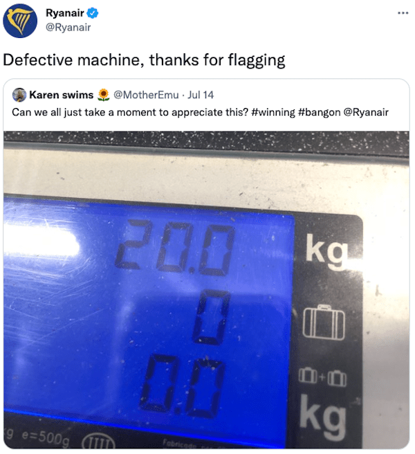 The best social media ROASTS from this savage airline