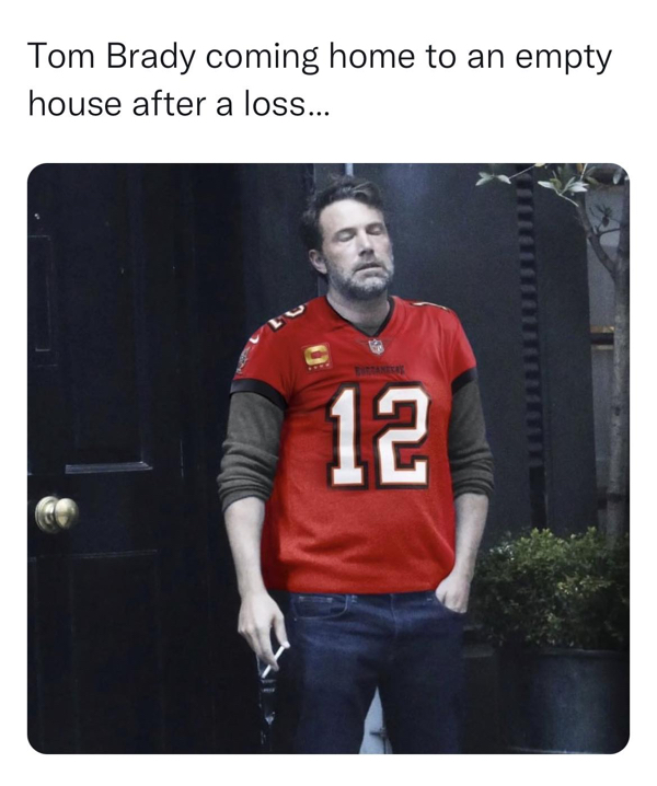 Leather bound NFL memes from Week 3 aren't all butt punt jokes...