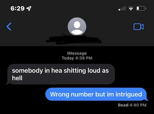 Wrong-number texts with A+ replies