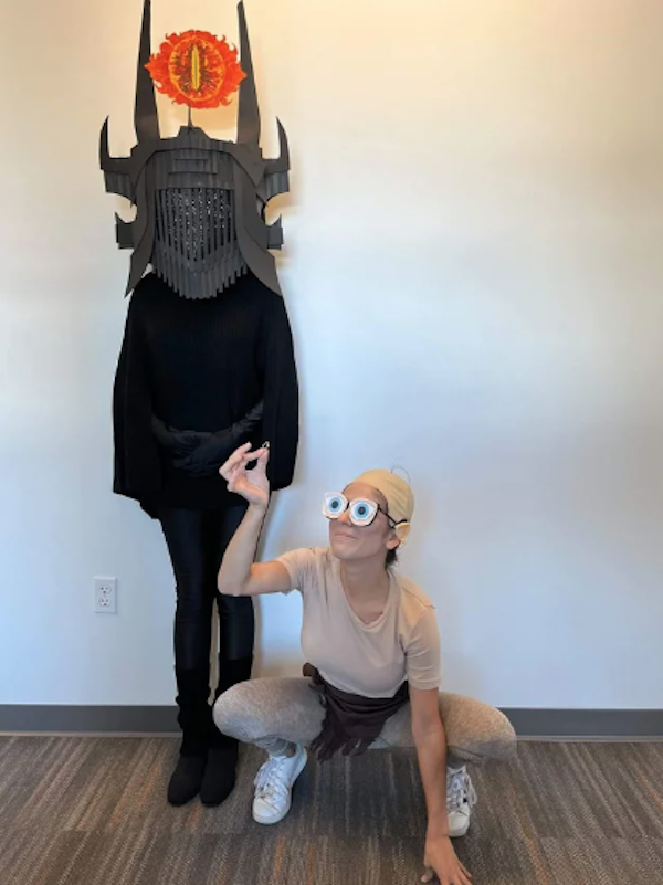 These costumes WON Halloween 2022 (40 Photos).