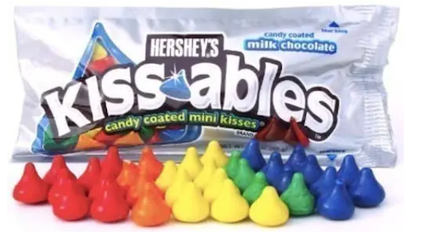 Discontinued '90s & '00s snacks we can't stop thinking about