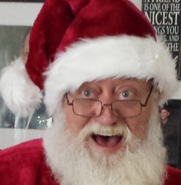Santa’s got a brand new ba…electric scooter (17 Photos)