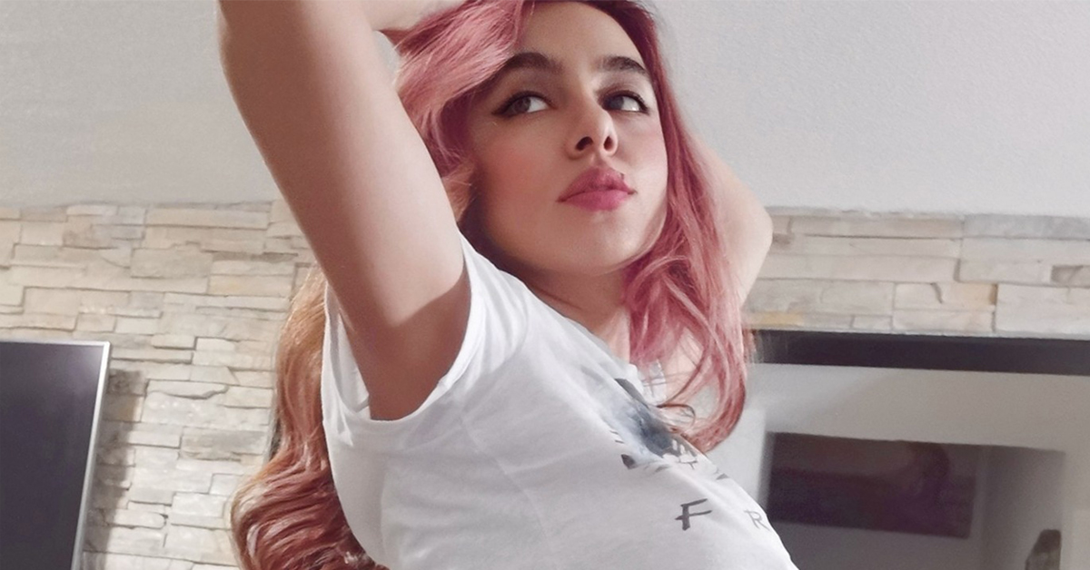 Burn your bra and join the revolution (41 Photos)