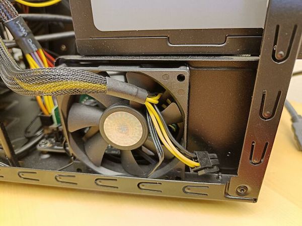 The WORST….but funniest…tech fails I’ve ever seen (34 Photos)