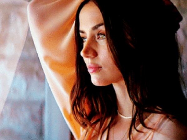 GIFs that kept GIF-ing all damn week (20 GIFs)