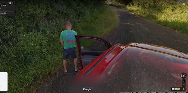 The strangest sh*t people ever spotted on Google Maps (28 Photos)