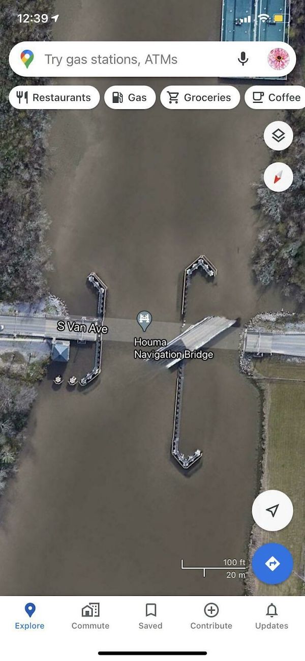 The strangest sh*t people ever spotted on Google Maps (28 Photos)