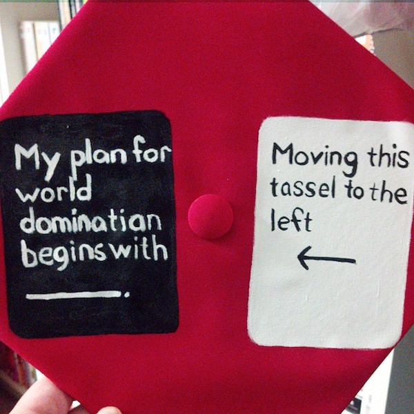 These creative graduation caps get an A+