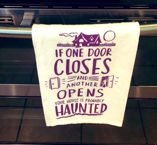 Hilarious home decor that has us cracking up