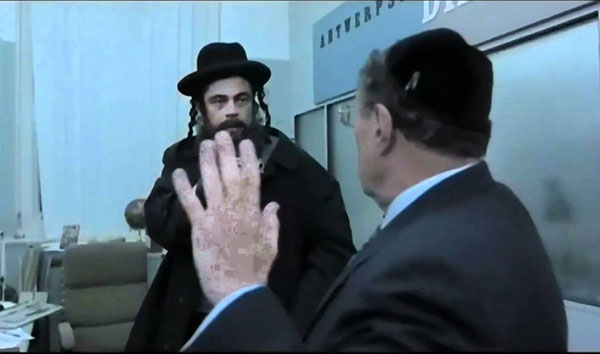 The GREATEST opening movie scenes of all time (20 Photos)