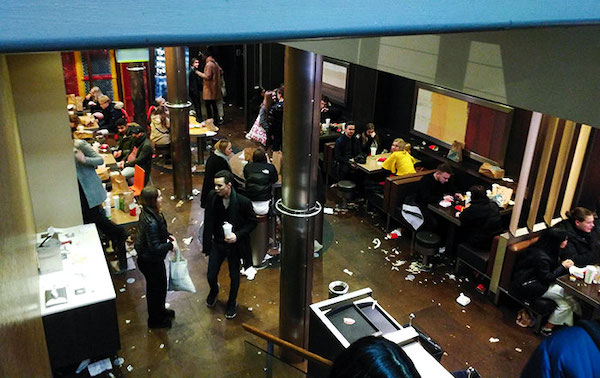 Whatever you do, don't be like these restaurant customers