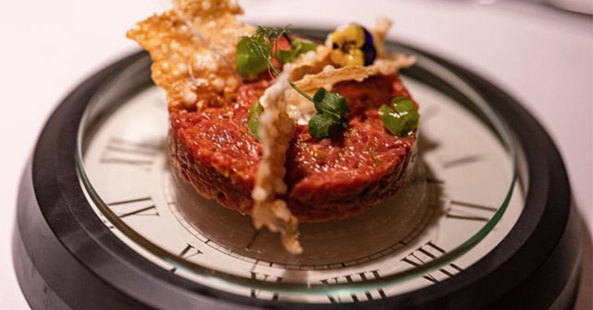 Could we just get a plate for f*ck's sake?