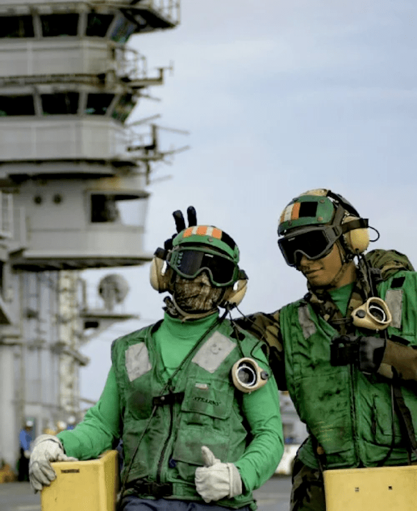 GIFs Bouncing Boobs Sexy Hot Girls Checkers Chivers Who Serve Military