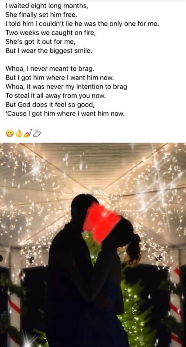 The most cringey WTF marriage proposals we've ever seen (28 Photos)