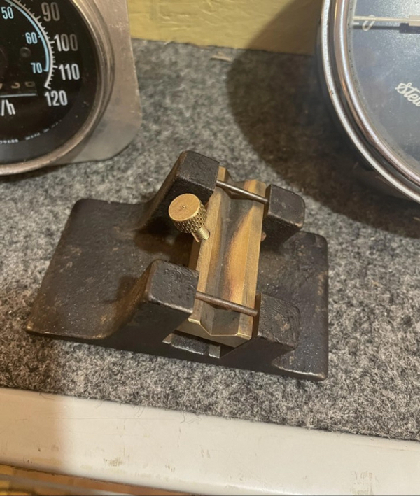 More strange everyday objects that we have answers to