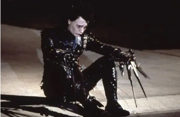 The most ICONIC GOTHS in movie and TV history (18 Photos)