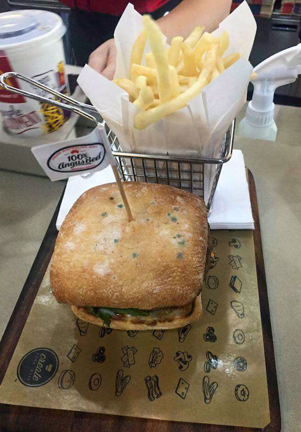 Restaurant Hell looks something like this...