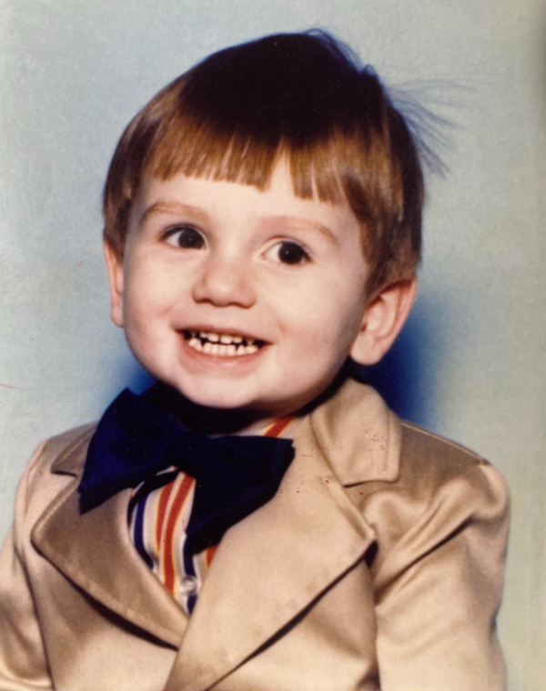 People Share Their Most Embarrassing Photos