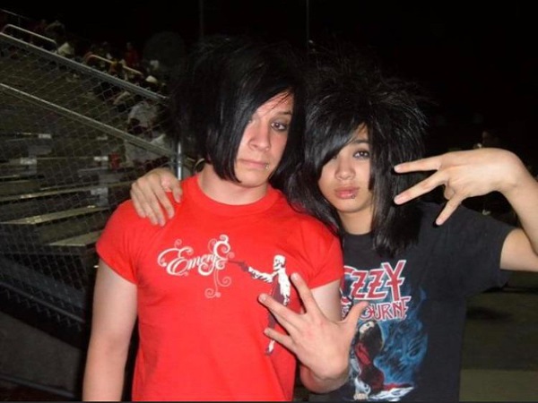 People Share Their Most Embarrassing Photos