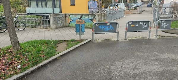 Human's LOVE Desire Paths