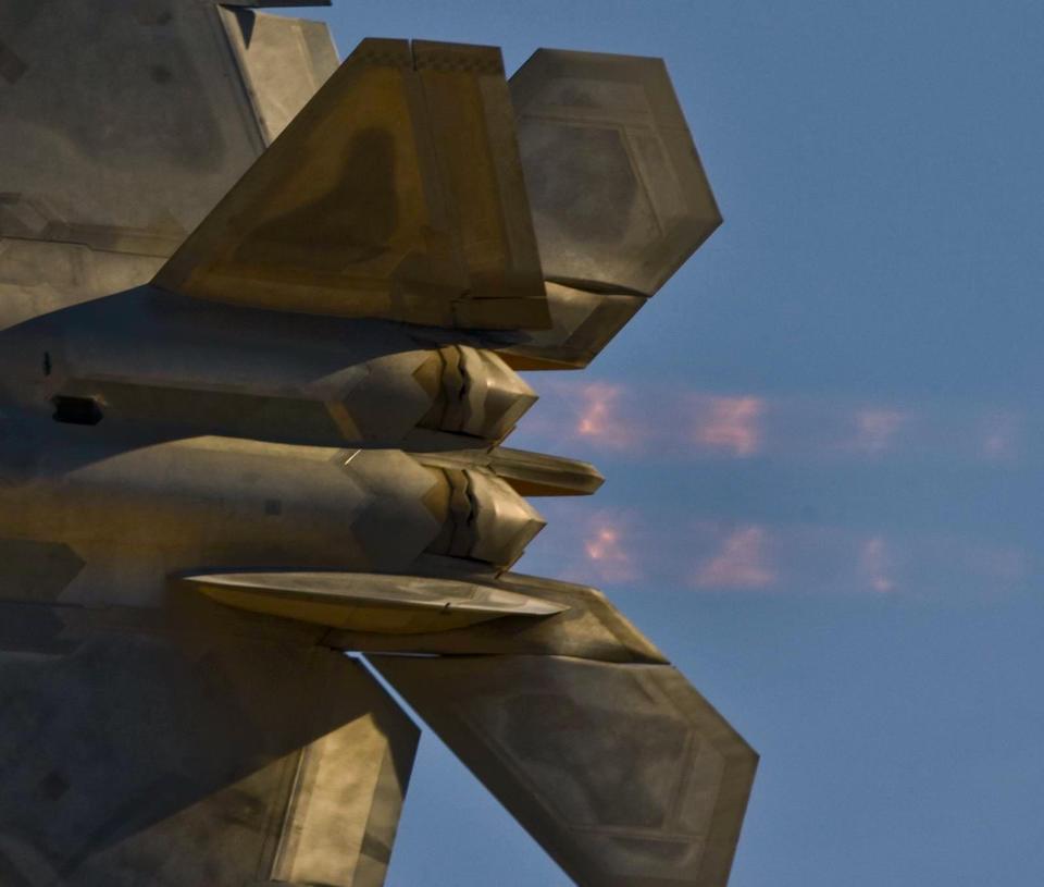 F-22 Raptor High-Res Best Compilation U.S. Air Force Stealth Awesome