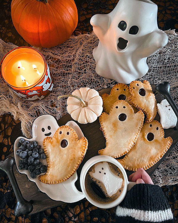 Foods to creep out all of your guests for a Halloween party
