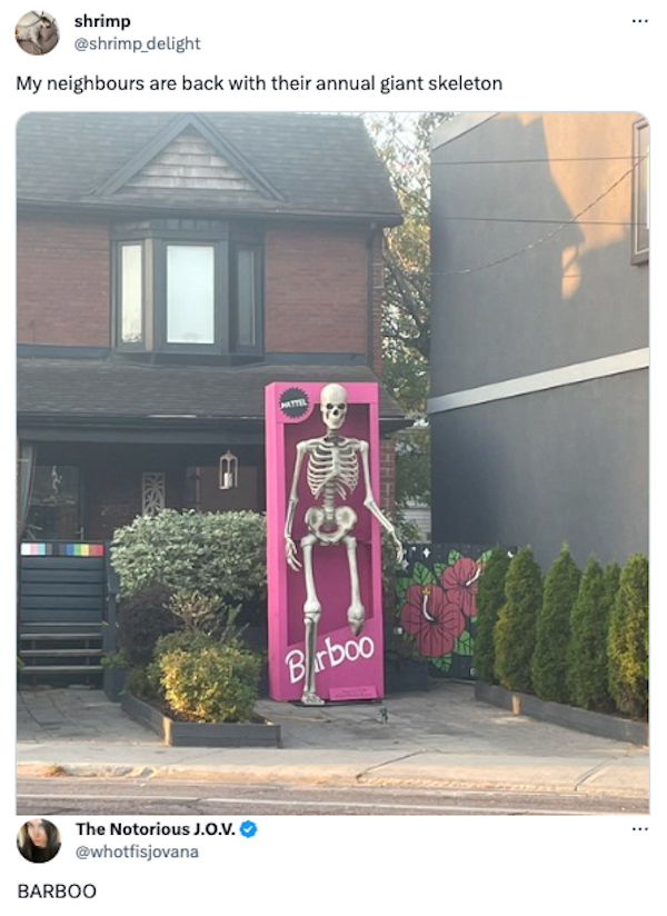 The funniest bloody Halloween memes (30 Photos)