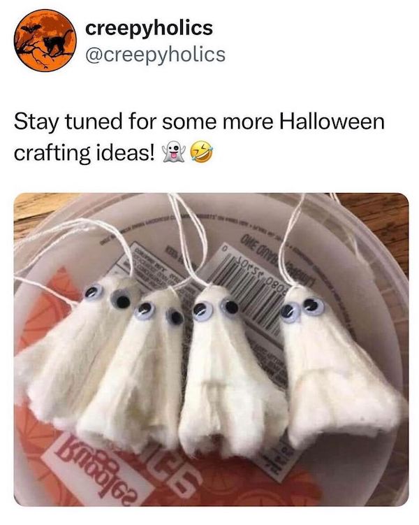 The funniest bloody Halloween memes (30 Photos)