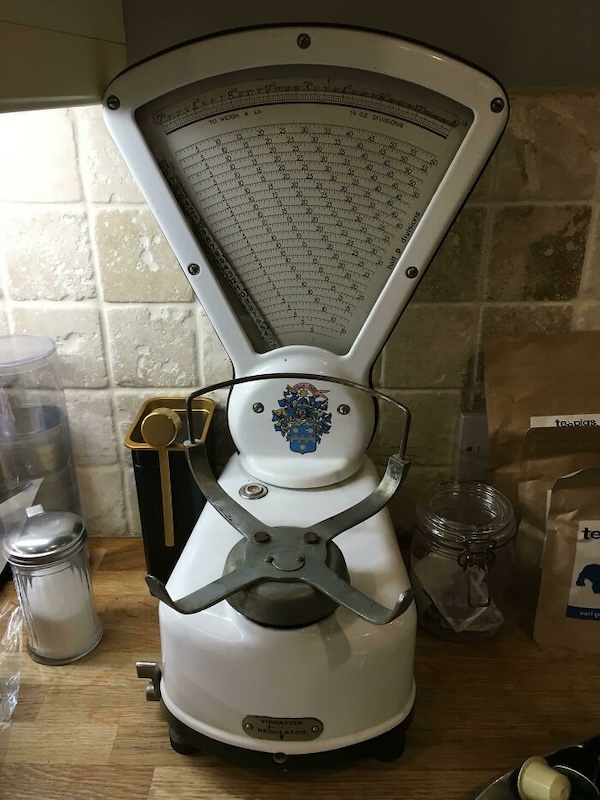Spoonfuls of Nostalgia With This Vintage Kitchenware