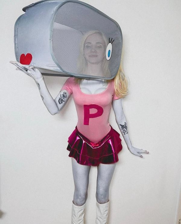 These costumes WON Halloween 2023 (32 Photos)