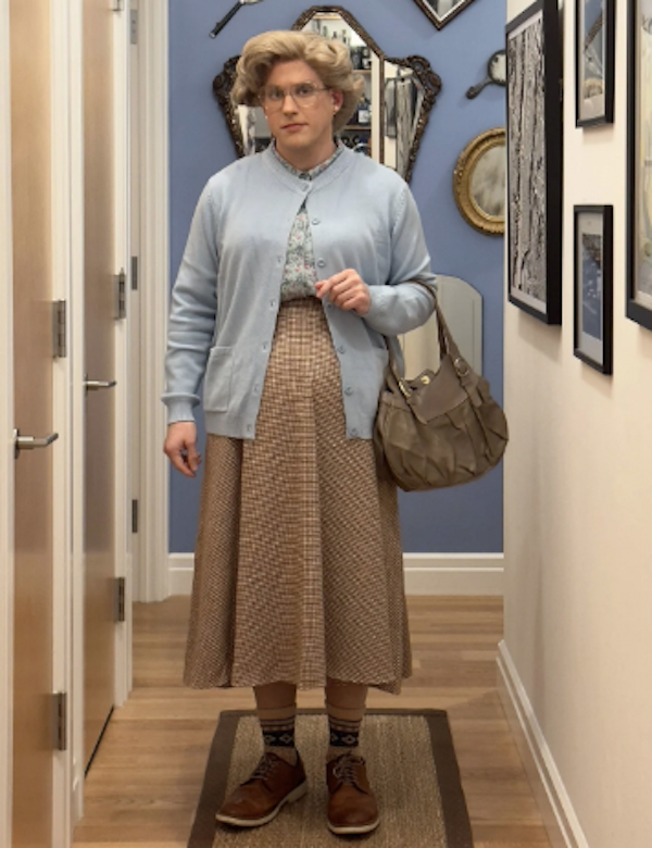 These costumes WON Halloween 2023 (32 Photos)