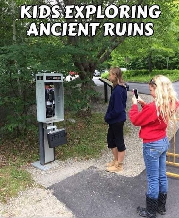 Sorry, but you’re officially old if you understand these memes (30 Pho