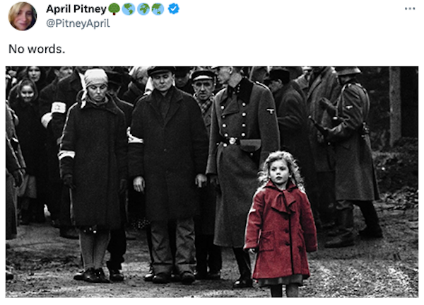 The most ICONIC movie scenes of all time (25 Photos)