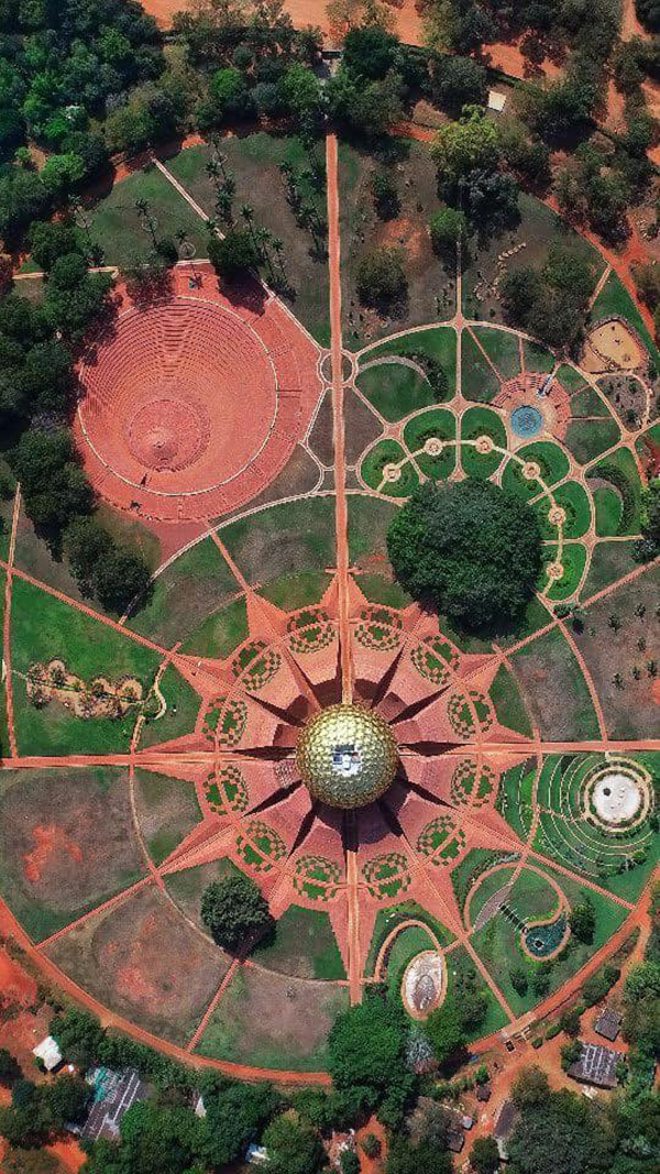 It's no surprise that these things will have you mesmerized