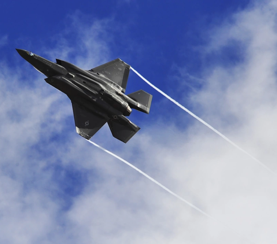 High-Res Air Force and US Navy Fighter Jet Ground Attack Perfect Timed