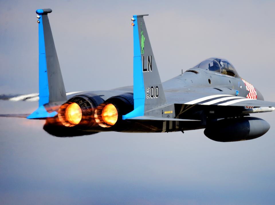 High-Res Air Force and US Navy Fighter Jet Ground Attack Perfect Timed