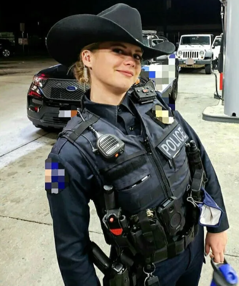 Sexy High-Res Police SWAT Team Girl Reveals Hot Fitness Body Beauty