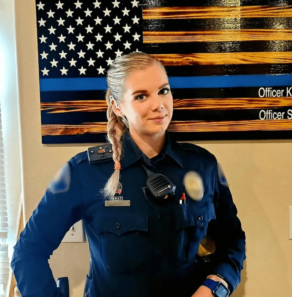 Sexy High-Res Police SWAT Team Girl Reveals Hot Fitness Body Beauty