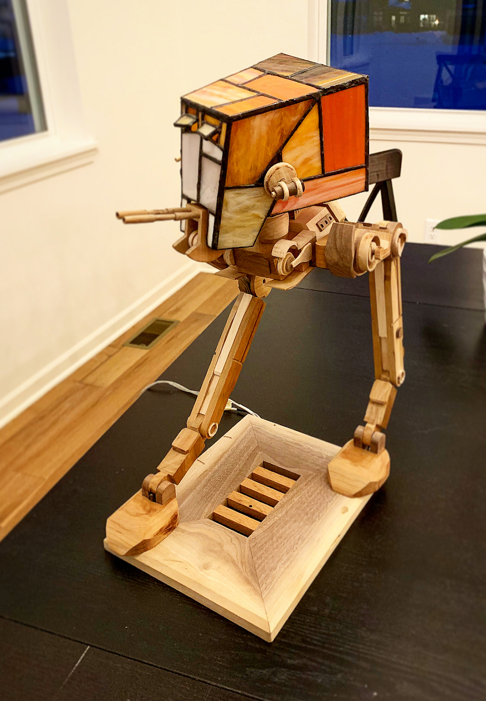 STAR WARS Wood-Carving Artist Hand built Sculptures Stain Glass Light