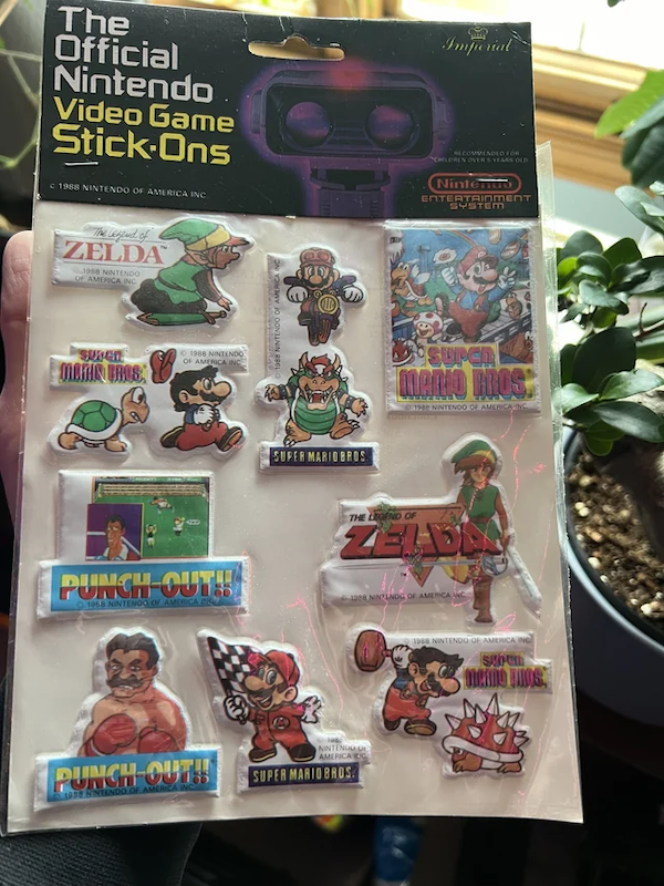 Enjoy a new fresh round of nostalgic images from the 80s and 90s