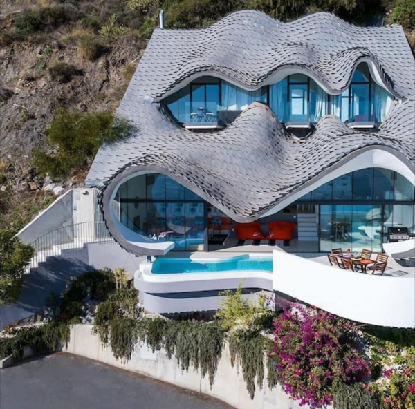 I'm not saying these buildings were built by aliens, but...