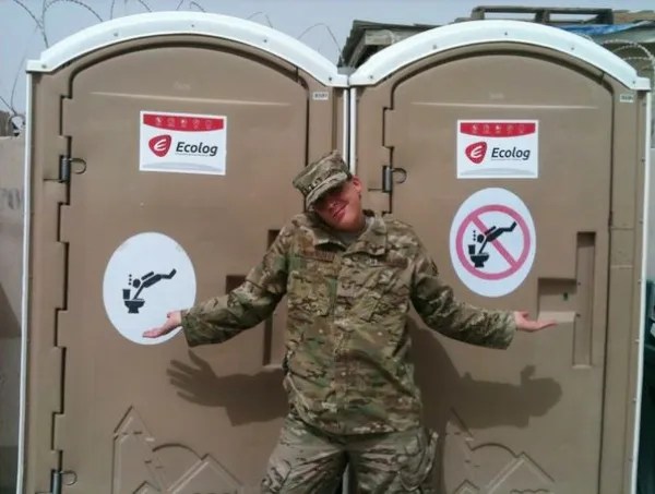 Beautiful Military Girls and Funny Misfit Chivers Who Serve Photos