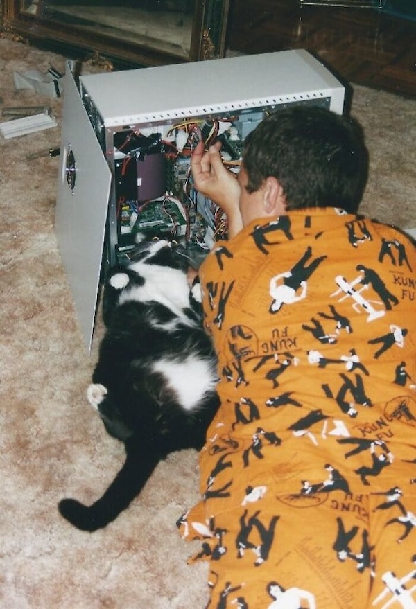 IT memes most will relate to more than they care to admit