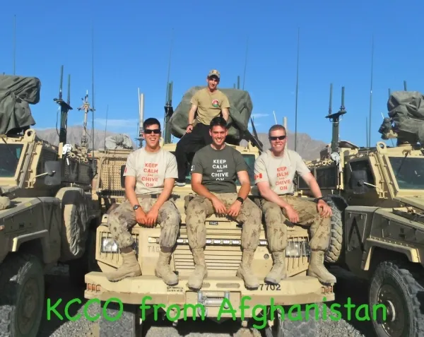 Beautiful Military Girls and Funny Misfit Chivers Who Serve Photos