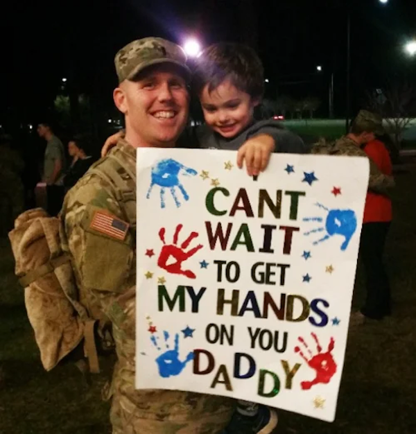 Beautiful Military Girls and Funny Misfit Chivers Who Serve Photos