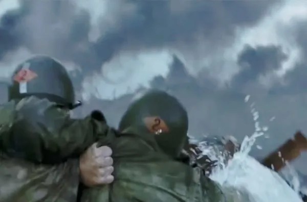 “Saving Private Ryan” D-Day Behind Scenes Facts Spielberg Hanks Movie