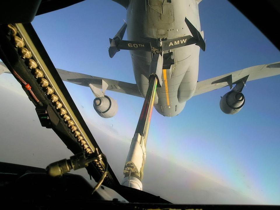 High-Res Flying Air Force Re-Fuel Aerial Photos Awesome Pilots Photos